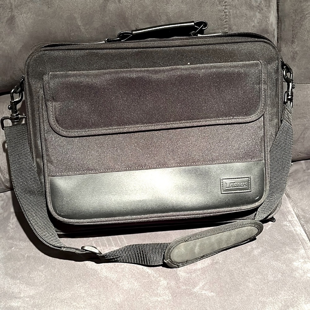 Targus Laptop Bag Classic Slim Briefcase Messenger Ba… - Gem